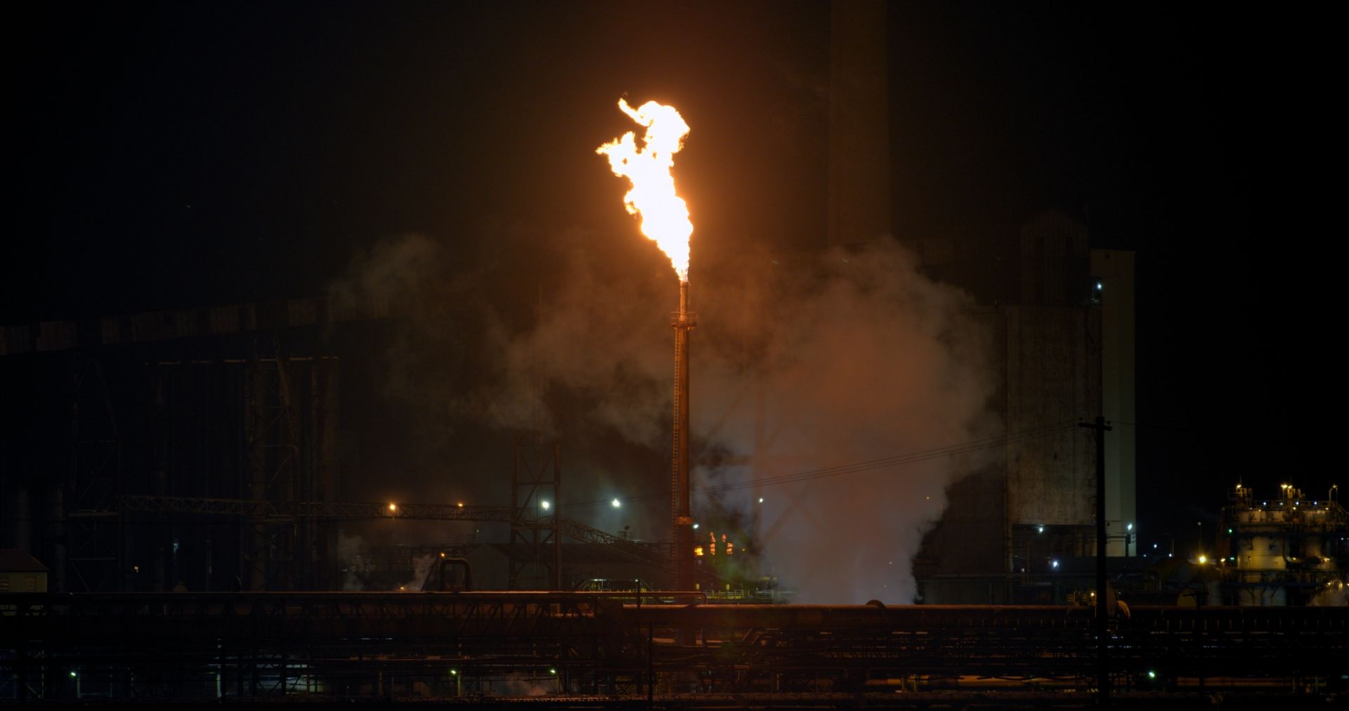 Hums Silence: Sonic Mysteries 'Zug Island' And 'Talk Talk' | GuideDoc